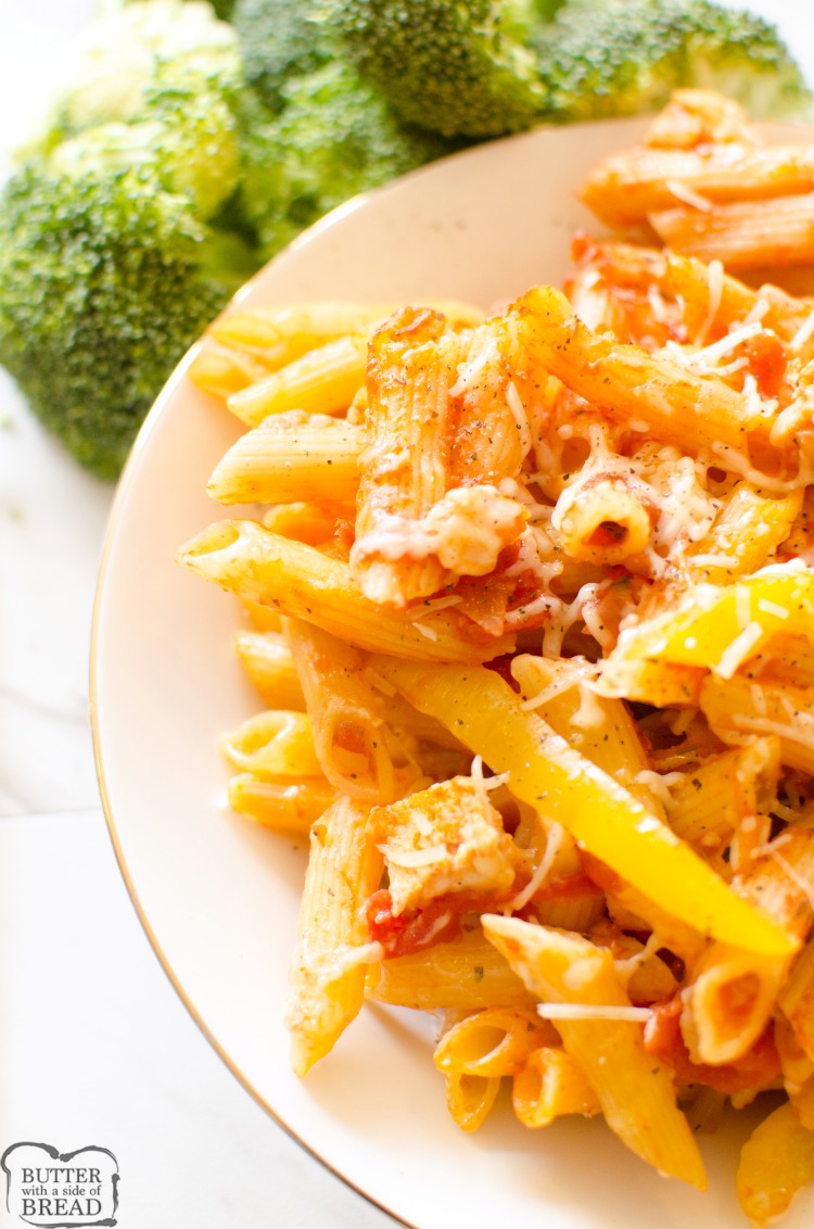 EASY CHICKEN CACCIATORE RECIPE - Butter with a Side of Bread